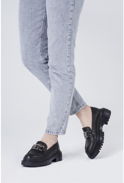 CZ London Deri Kadın Aksesuarlı Makosen Kalın Tabanlı Ayakkabı