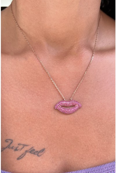 Jineps Taşlı Dudak Kolye