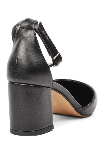 Pabucmarketi Siyah Kadın Topuklu Sandalet