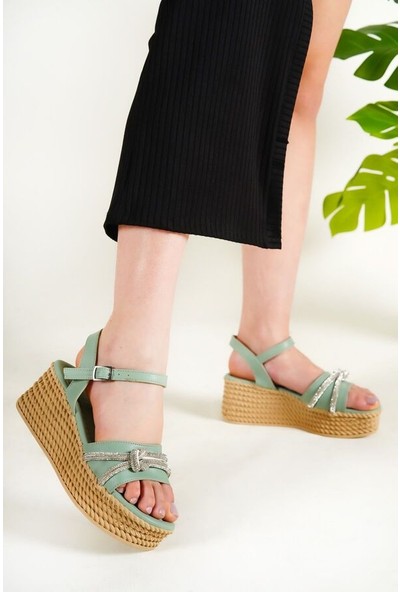 Pabucmarketi Yeşil Taş Detay Dolgu Kadın Yüksek Dolgu Taban Sandalet