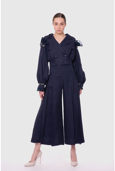 GIZIA Işleme ve Fırfır Detaylı Yakalı Düğmeli Mavi Kısa Bluz Ceket