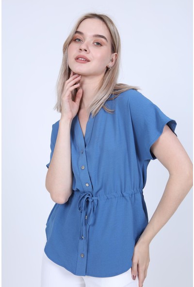 Önden Düğmeli Beli Lastikli Bluz Önden Düğmeli Beli Lastikli Bluz