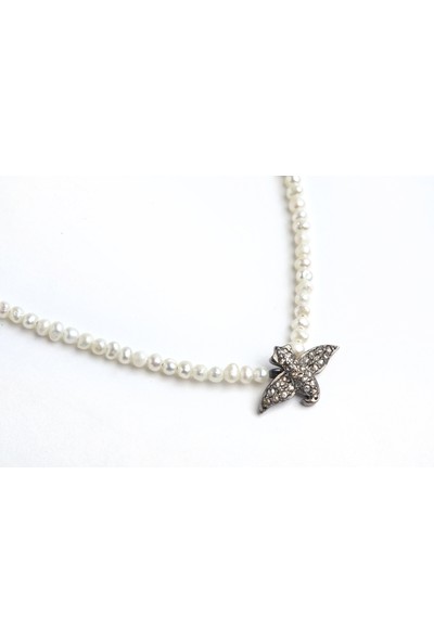 Kolye Ucu Elmas Kuş Figürlü Inci Kolye Kolye Ucu Elmas Kuş Figürlü Inci Kolye