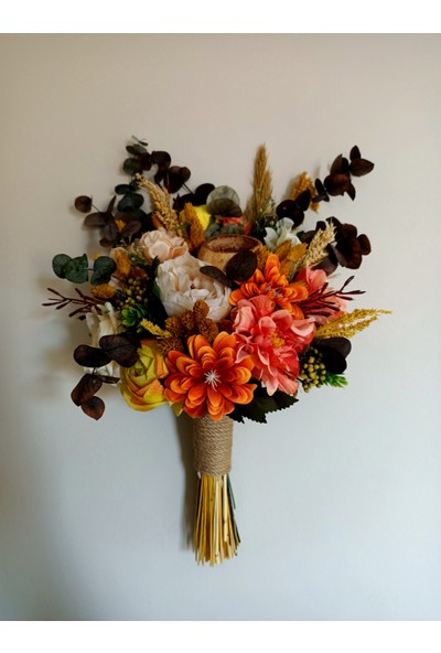 Bir Hanımeli Turuncu Gelin Çiçeği