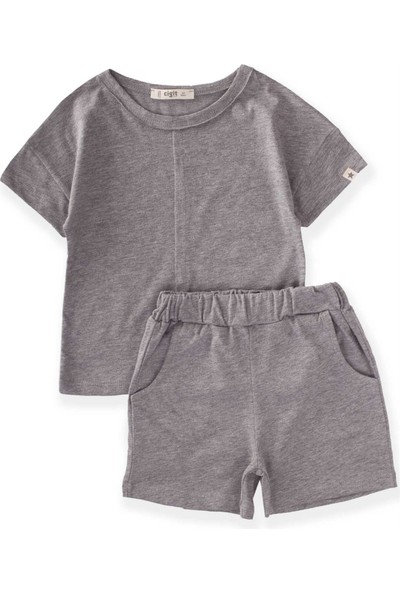 Cigit Önden Kesik T-Shırt Kaprili Takım 2-8 Yaş Gri Melanj Cigit Önden Kesik T-Shırt Kaprili Takım 2-8 Yaş Gri Melanj