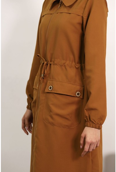 Gabria Camel Fermuarlı Bel Bağcıklı Trenchcoat Gabria Camel Fermuarlı Bel Bağcıklı Trenchcoat