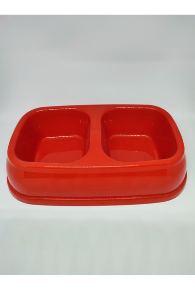 Uykucu Pati Kedi ve Köpek Mama ve Su Kabı