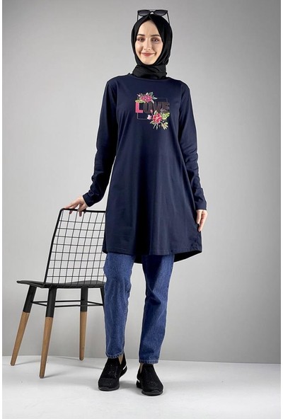 Civetta Moda Çizgi Salaş Baskılı Tunik Lacivert Civetta Moda Çizgi Salaş Baskılı Tunik Lacivert