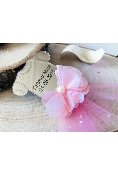 Cemrek Pleksi Aynalı Elbise Bebek Şekeri (25 Adet) Cemrek Pleksi Aynalı Elbise Bebek Şekeri (25 Adet)