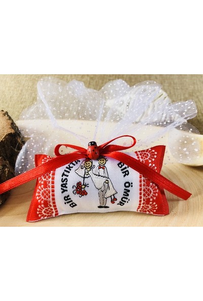 Cemrek Bir Yastıkta Bir Ömür Nikah Şekeri (25 Adet)