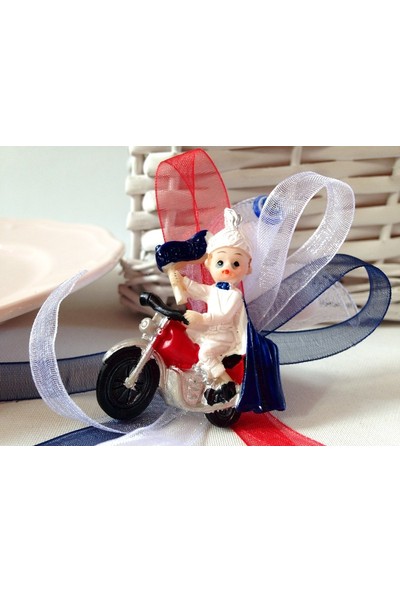 Cemrek Motorlu, Pelerinli Sünnet Çocuğu Biblolu Sünnet Şekeri (25 Adet)