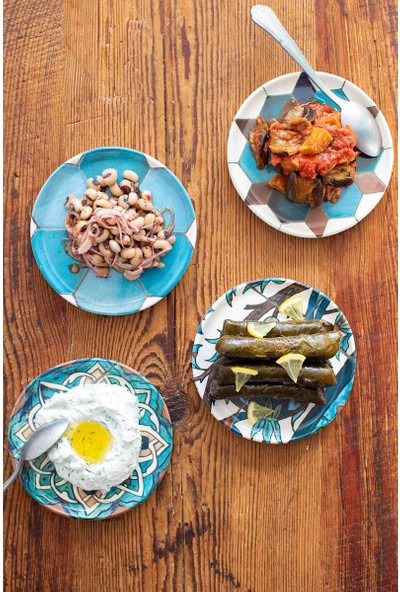 Refikadan Sade Çini Meze ve Tatlı Seti Refikadan Sade Çini Meze ve Tatlı Seti