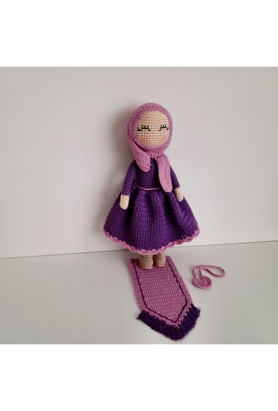 Toys City Seccadeli Tesettürlü Kız Amigurumi Organik Oyuncak Toys City Seccadeli Tesettürlü Kız Amigurumi Organik Oyuncak