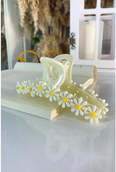 Büyük Papatya Figürlü Mandal Toka Beyaz SBT1074 Büyük Papatya Figürlü Mandal Toka Beyaz SBT1074