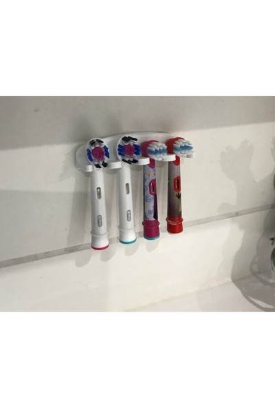 İşbilen Teknoloji Oral-B 4 Lü Aile Boyu Diş Fırçası STANDI-İSBILENTEKNOLOJI1594 İşbilen Teknoloji Oral-B 4 Lü Aile Boyu Diş Fırçası STANDI-İSBILENTEKNOLOJI1594