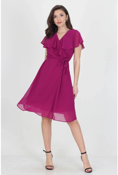 Neşeli Butik Kadın Midi Boy Yeni Sezon Kruvaze Yaka Melek Kol Şifon Elbise RY8081 Neşeli Butik Kadın Midi Boy Yeni Sezon Kruvaze Yaka Melek Kol Şifon Elbise RY8081