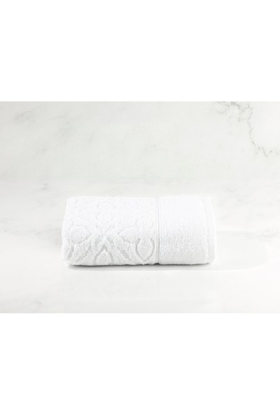 Madame Coco Chance Ayak Havlusu - Beyaz – 50 x 70 cm Madame Coco Chance Ayak Havlusu - Beyaz – 50 x 70 cm