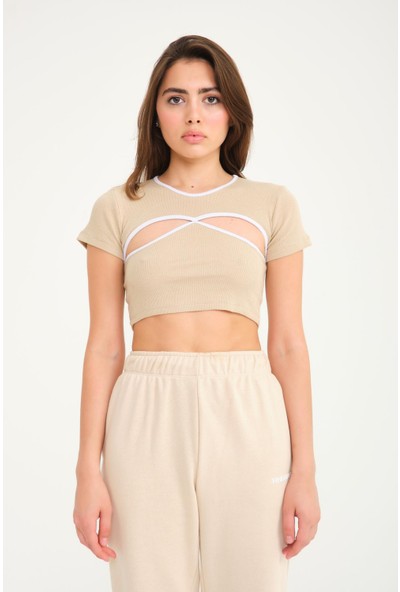 Fineapple Bej Kesik Detaylı Crop Üst Fineapple Bej Kesik Detaylı Crop Üst