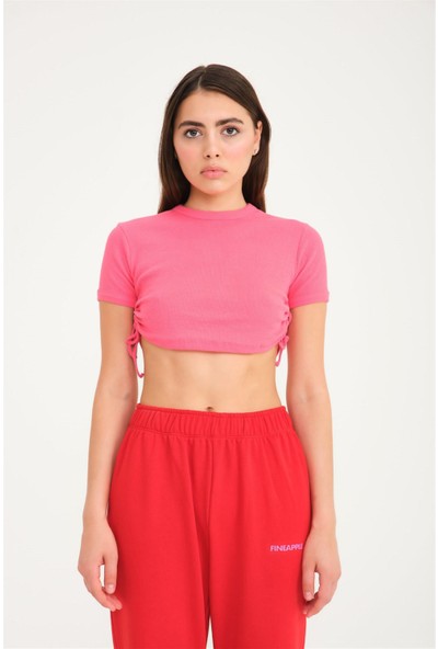 Fineapple Ala x Fineapple Pembe Yanları Ipli Crop T-Shirt Fineapple Ala x Fineapple Pembe Yanları Ipli Crop T-Shirt
