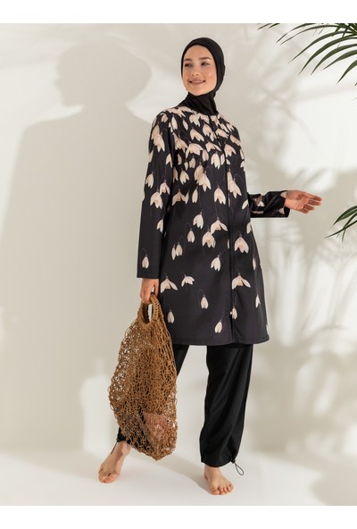 Mayo Bella Zambak Çiçekli Tam Kapalı Mayo - Siyah - Mayo Bella