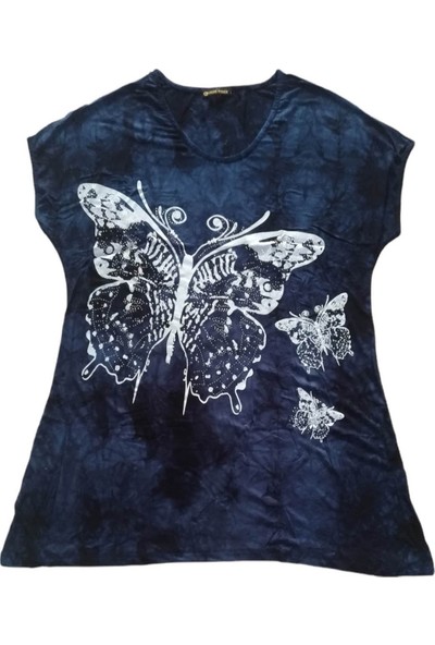 Kadın Büyük Beden Lacivert Batik Taşlı Kelebek Desenli Kısa Kollu Tunik ÖTU-4040 Kadın Büyük Beden Lacivert Batik Taşlı Kelebek Desenli Kısa Kollu Tunik ÖTU-4040