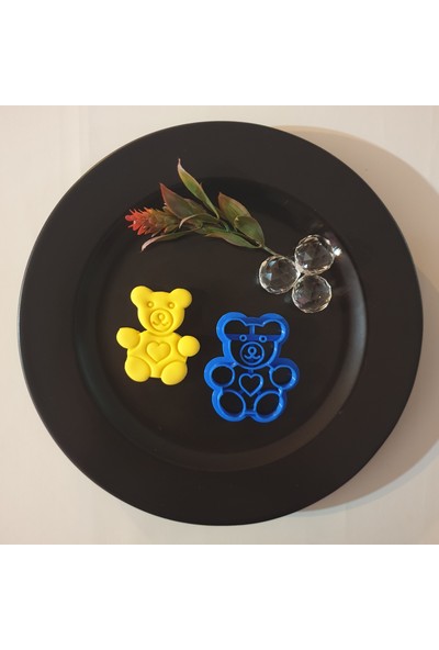 3D Sepetim Kalpli Ayı Teddy Kurabiye Kalıbı 81 x 93 x 12 mm 3D Sepetim Kalpli Ayı Teddy Kurabiye Kalıbı 81 x 93 x 12 mm