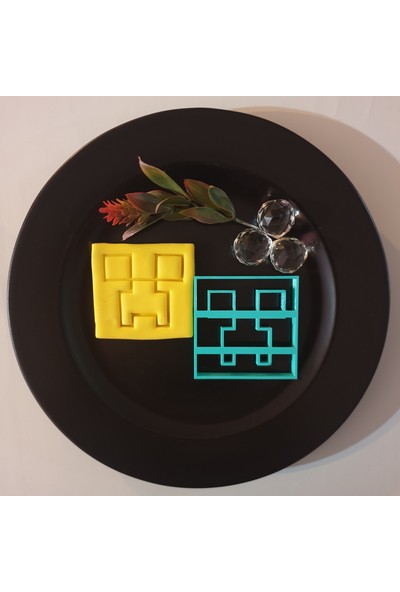 3D Sepetim Minecraft Kurabiye Kalıbı 90 x 90 x 12 mm 3D Sepetim Minecraft Kurabiye Kalıbı 90 x 90 x 12 mm