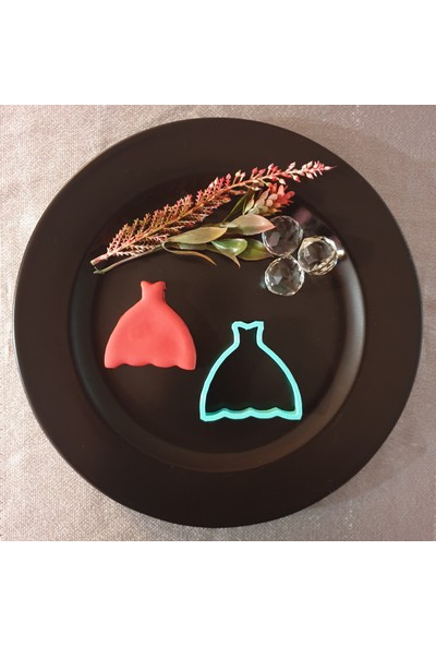 3D Sepetim Gelinlik Kurabiye Kalıbı 80 x 82 x 15 mm