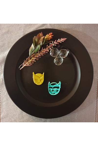 3D Sepetim Pjmask Kurabiye Kalıbı 40 x 41 x 9 mm 3D Sepetim Pjmask Kurabiye Kalıbı 40 x 41 x 9 mm