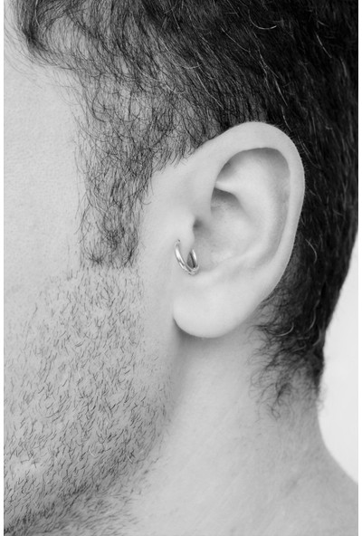 Sacce Scarves&Accessories Erkek Çelik Halka Piercing Tragus Helix Kıkırdak 8 mm Sacce Scarves&Accessories Erkek Çelik Halka Piercing Tragus Helix Kıkırdak 8 mm