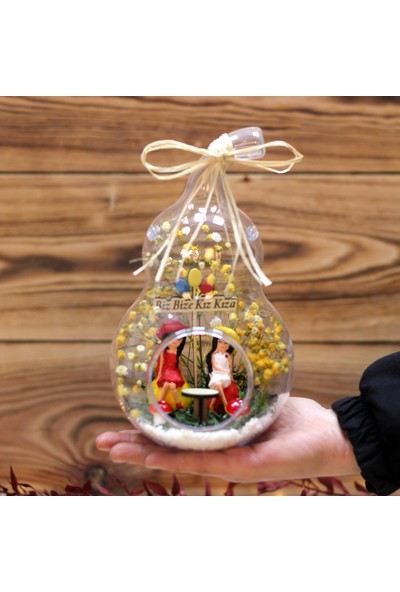 Biz Bize Kız Kıza Armut Teraryum