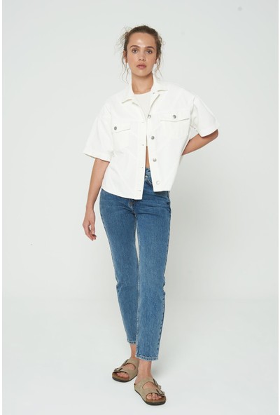 Sydney Orta Mavi Yüksek Bel Fermuarlı Slim Straight Jean Pantolon C 4529-037 Sydney Orta Mavi Yüksek Bel Fermuarlı Slim Straight Jean Pantolon C 4529-037