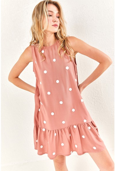 Oshebu Puantiye Işlemeli Sıfır Kol Elbise