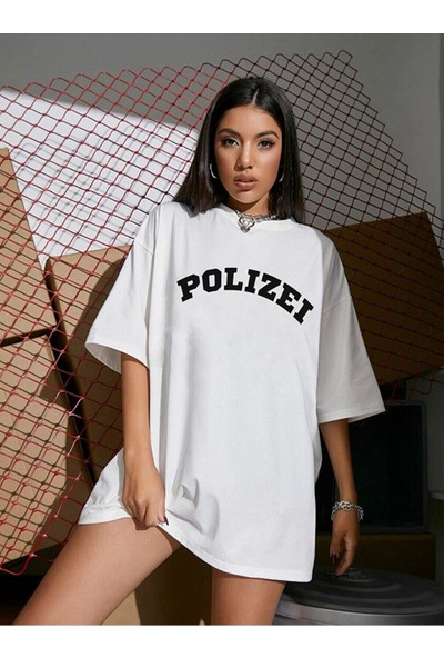 Blacksokak Kadın Beyaz Polizei Baskı Tshirt Blacksokak Kadın Beyaz Polizei Baskı Tshirt