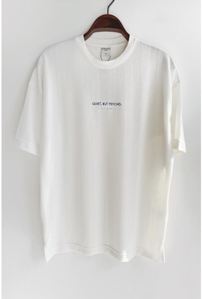 Erkek Quıet Nakışlı Beyaz Oversize T-Shirt Erkek Quıet Nakışlı Beyaz Oversize T-Shirt