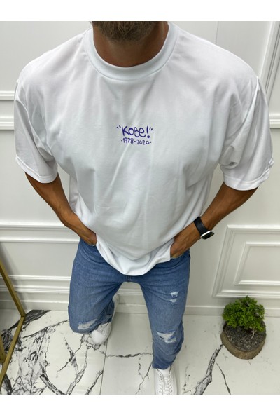 Lakka Man Oversize Tişört Outfit Kobe Beyaz Lakka Man Oversize Tişört Outfit Kobe Beyaz