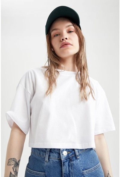 DeFacto Coool Loose Fit Bisiklet Yaka Kısa Kollu Tişört X2381AZ22SM DeFacto Coool Loose Fit Bisiklet Yaka Kısa Kollu Tişört X2381AZ22SM