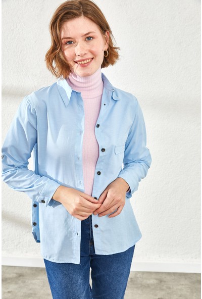 Oshebu Kadın Yanı Düğme Aksesuarlı Gömlek Oshebu Kadın Yanı Düğme Aksesuarlı Gömlek