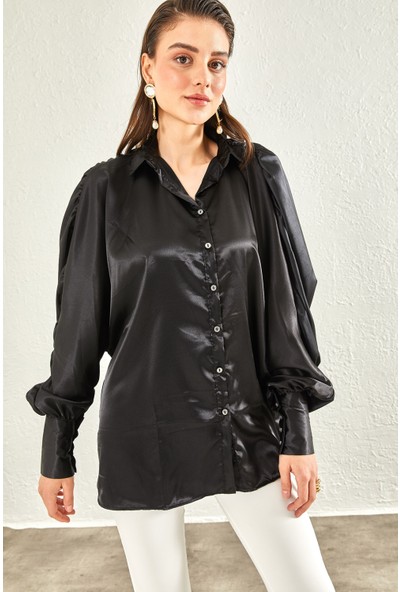 Oshebu Kadın Yarasa Kol Saten Gömlek Oshebu Kadın Yarasa Kol Saten Gömlek