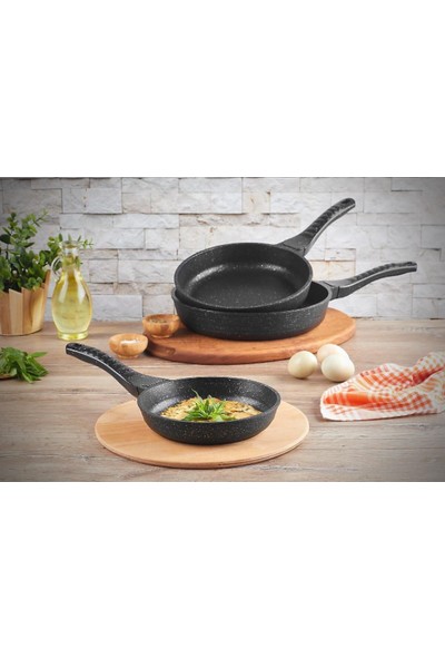 Warranty Kitchen Black Enza Döküm 3'lü Tava Seti