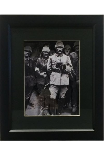 Paşabahçe Atatürk 3 Boyutlu Tablo 27X32CM