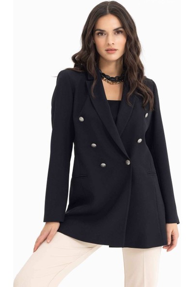 Seçil Yeni Seçil Metalik Düğmeli Blazer Ceket