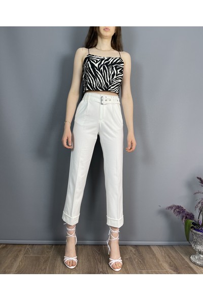 Loveofzi Beyaz Cropped Kemerli Pantolon