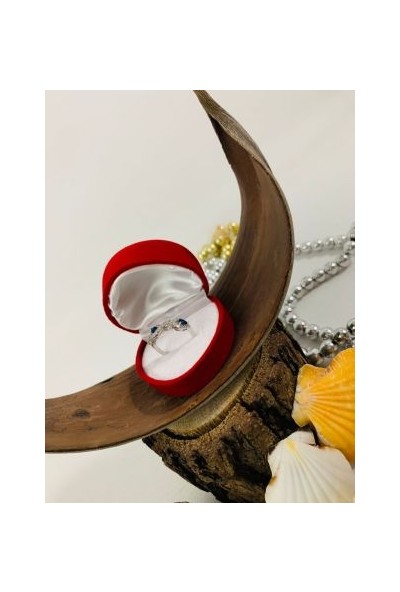 Opachii Kadife Kalpli Yüzük Kutusu Opachii Kadife Kalpli Yüzük Kutusu