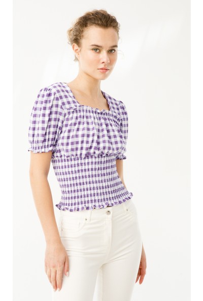 On Beli Lastikli Kare Yaka Bluz On Beli Lastikli Kare Yaka Bluz