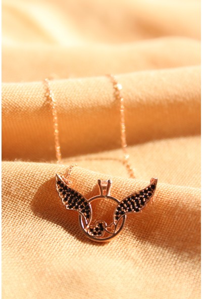 925 Ayar Gümüş Tek Taş Detaylı Kanat Tasarımlı Kolye