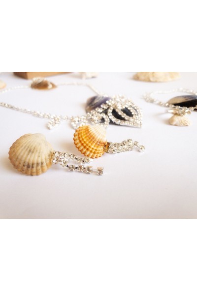 Kadın Takı Seti Paslanmaz Çelik Zirkon Taşlı Kadın Takı Seti Paslanmaz Çelik Zirkon Taşlı