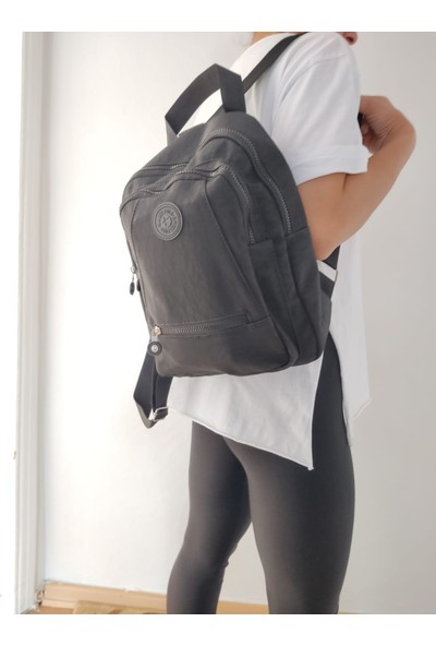 Nehir Unisex Sırt Çantası Beyaz