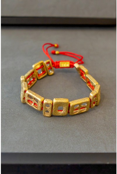 Kırmızı Ipli Bileklik