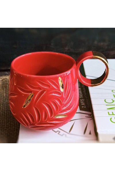 Tulu Seramik Sarmaşık Tasarım Altın Detaylı Siyah El Yapımı Seramik Kupa